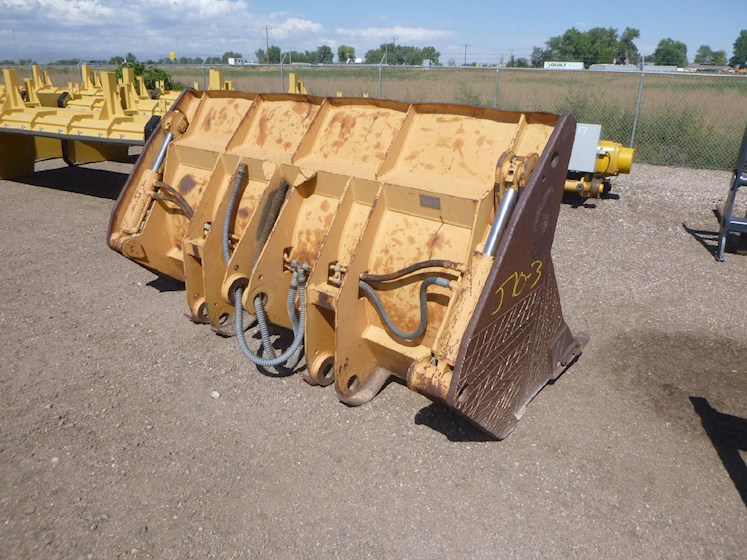 CASE 103in Hydraulic Wheel Loader Bucket 2662 for sale $2,500 ...