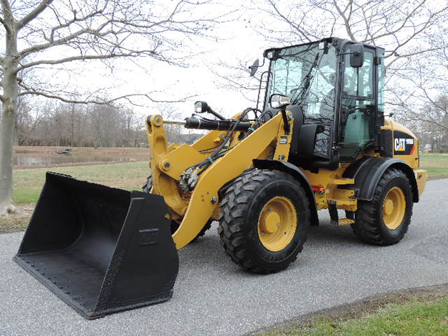 2015 Caterpillar 908M for sale $75,000 | Machinery Marketplace | BAA32D12