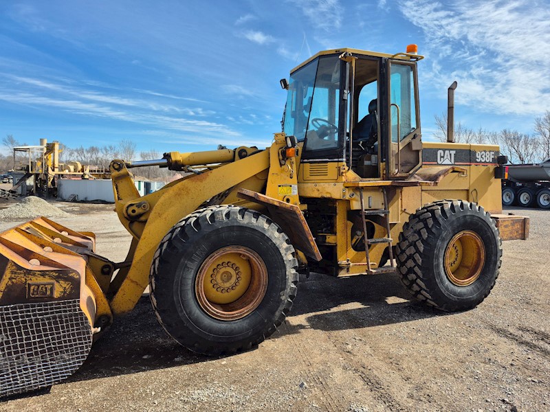 1995 Caterpillar 938F for sale $67,500 | Machinery Marketplace | 1B56778E