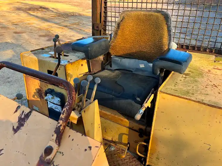 1984 CASE 1450B Crawler Dozer for sale $9,000 | Machinery Marketplace ...