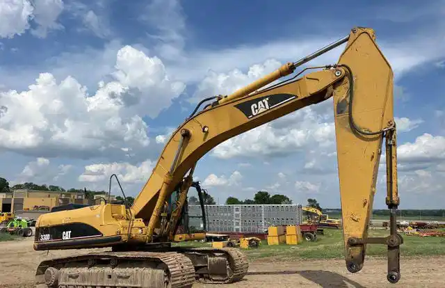 2006 Caterpillar 330D L Straight Travel Pedal, Control Pattern Changer ...