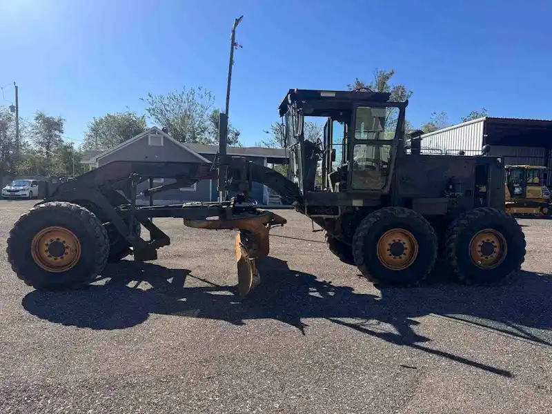 1985 Caterpillar Ex-Army 130G for sale | Machinery Marketplace | 62E7DB86