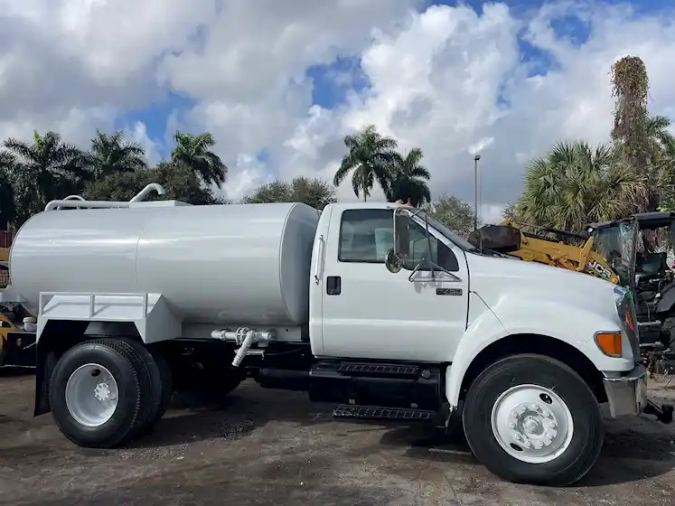 2007 Ford F750 SD Water Truck for sale $58,000 | Machinery Marketplace | C965A094