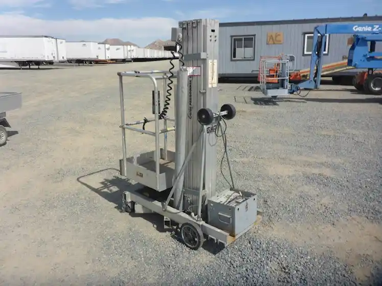 Genie PLC24 Electric Personnel Vertical Man-lift (2645) for sale $1,850 ...