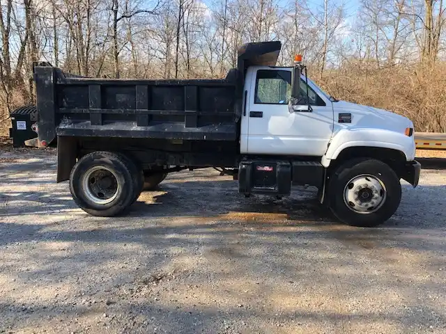 1997 GMC C6500 for sale $7,000 | Machinery Marketplace | 1F76B361
