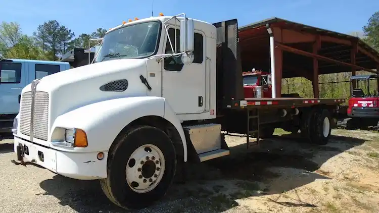 2007 Kenworth T360 Flatbed Truck for sale $26,500 | Machinery ...