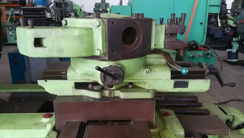 LANG Boring & Facing Turret Heavy Duty Lathe Machine (UK) for sale ...