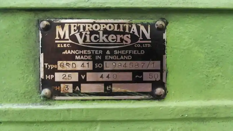 LANG Boring & Facing Turret Heavy Duty Lathe Machine (UK) for sale ...