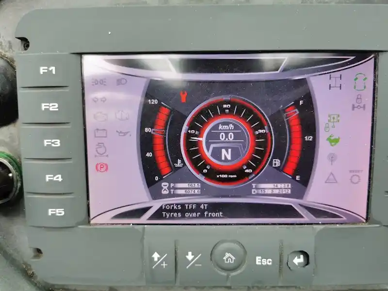 2013 Manitou Manitou MRT 2540+ Privilege Series Telehandler Forklift ...