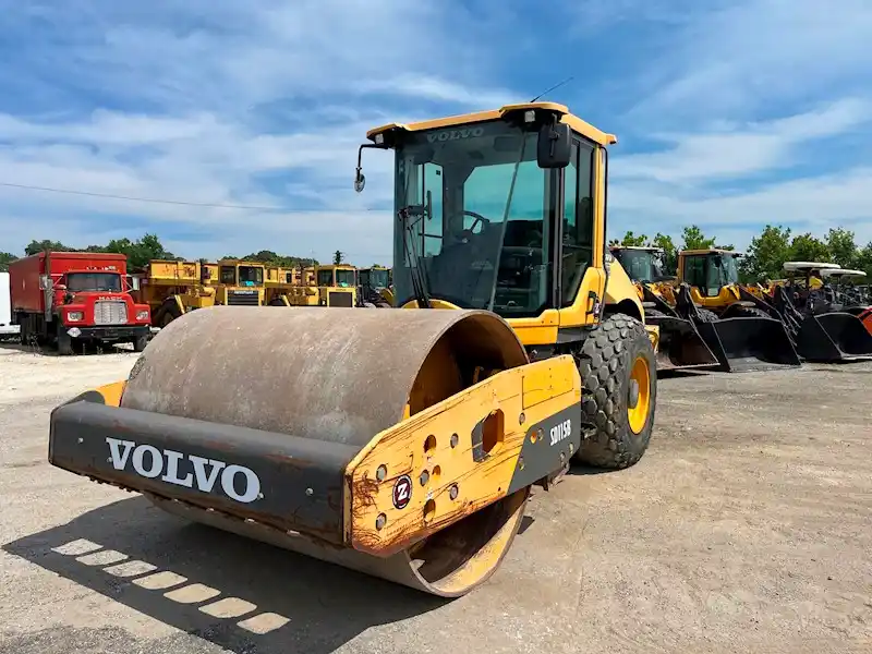 2016 Volvo SD115B Smooth Drum Roller Compactor for sale $69,500 ...