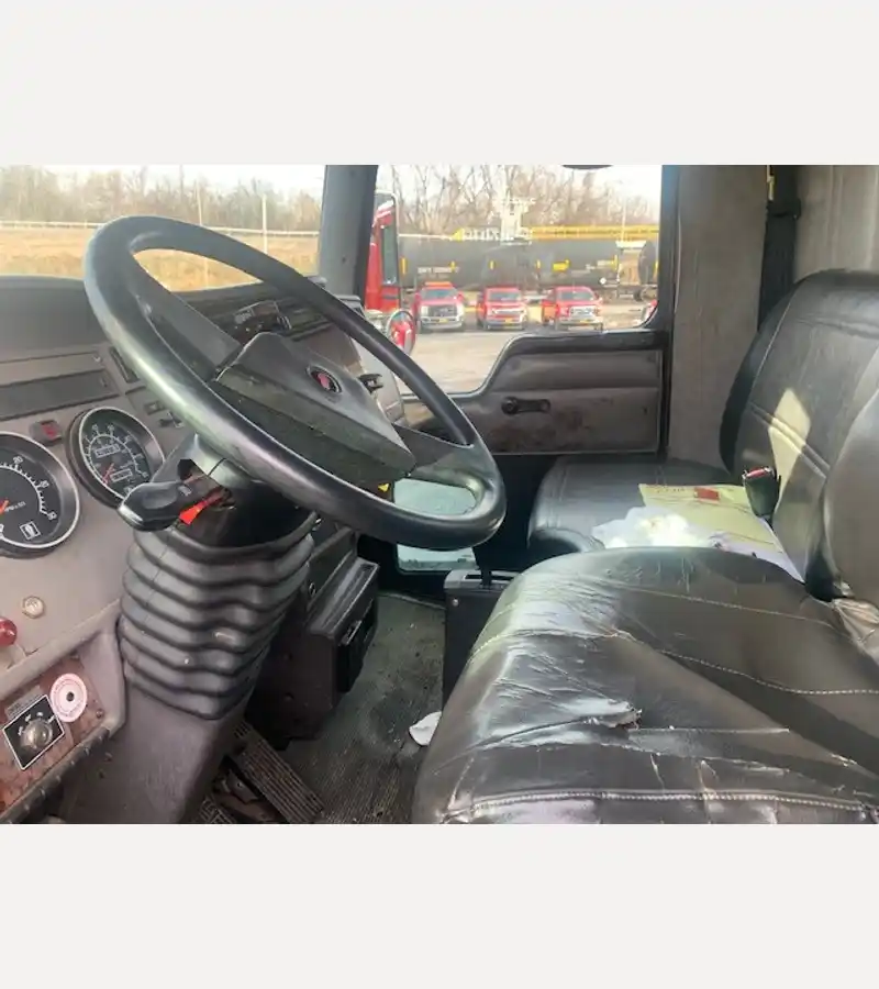 2007 Kenworth T360 Flatbed Truck for sale $6,000 | Machinery ...