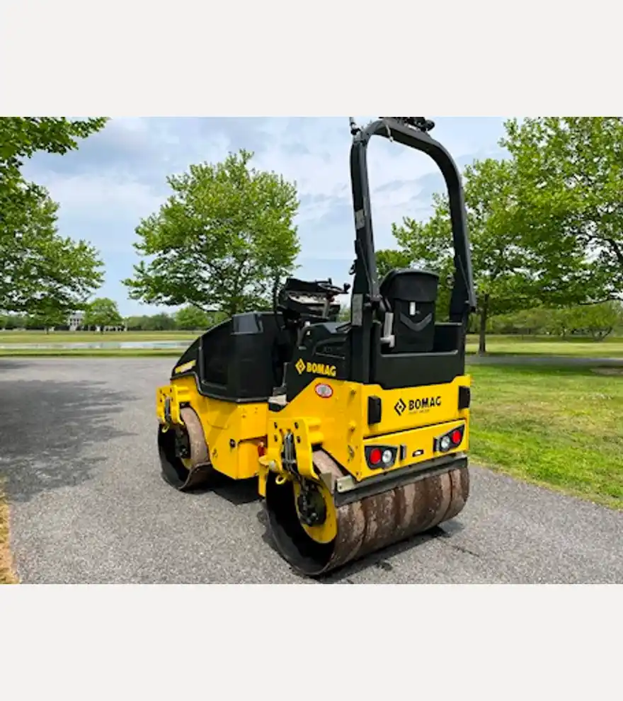 2019 Bomag BW120AD-5 for sale $33,500 | Machinery Marketplace | 0C9AF6F2