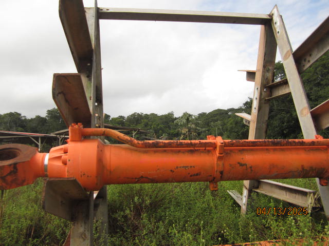 Hitachi Stick Cylinder 4453176 for sale | Machinery Marketplace | F968D4DA