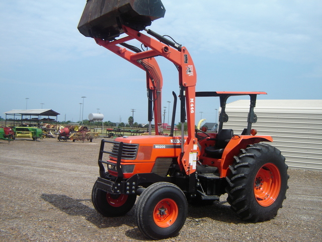 Kubota M8200 for sale $18,900 | Machinery Marketplace | 26A62F21